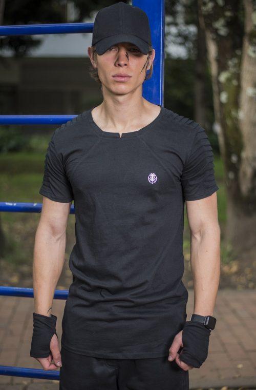 Raditz T-shirt - Black - Industrias Roboto